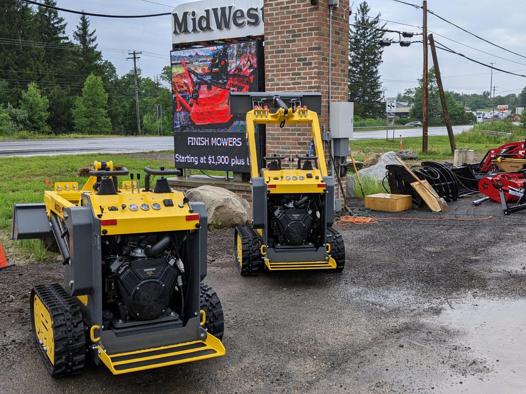 Muletrac Ride-On Skid Steer Track Loader | Midwest Machinery